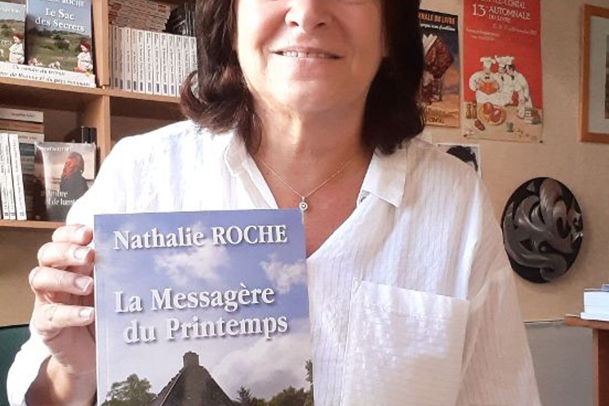 SAINT ROMAIN LE PUY. Nathalie Roche en dédicace dimanche - Le Pays Roannais
