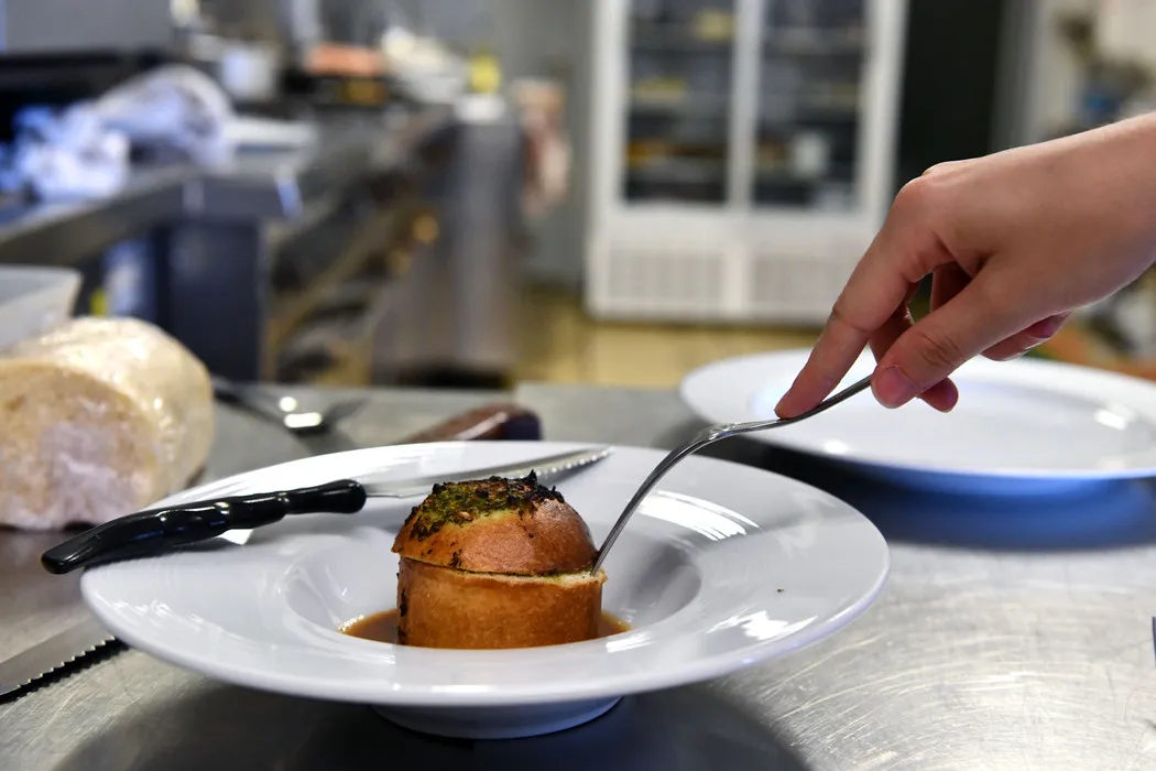 Trois recettes pour manger de la mique l'été par le chef Thierry Besse ...