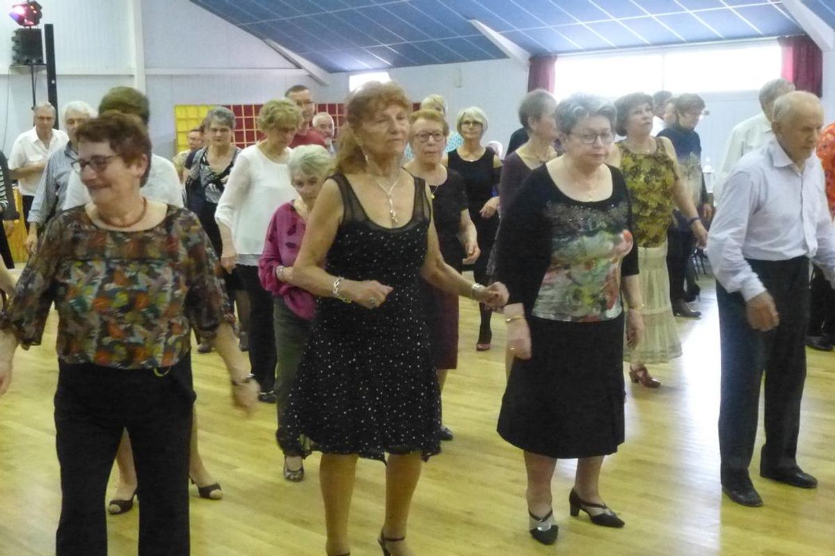BITRY. Un peu moins de danseurs - Le Journal du Centre