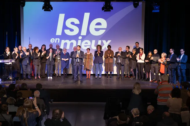 À Isle, Vincent Rey s'est entouré "de gens qui font vivre la commune ...