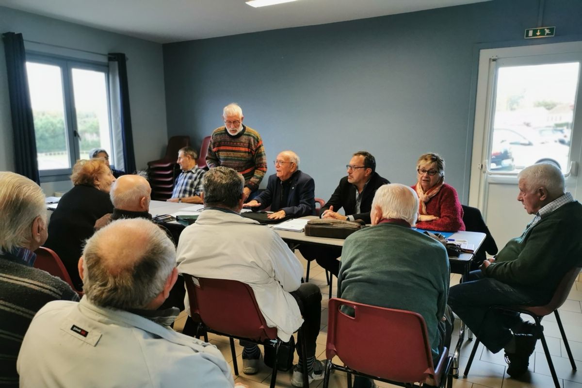 CERCY LA TOUR. LA FNACA DE CERCY LA TOUR RECHERCHE DES JEUNES ...