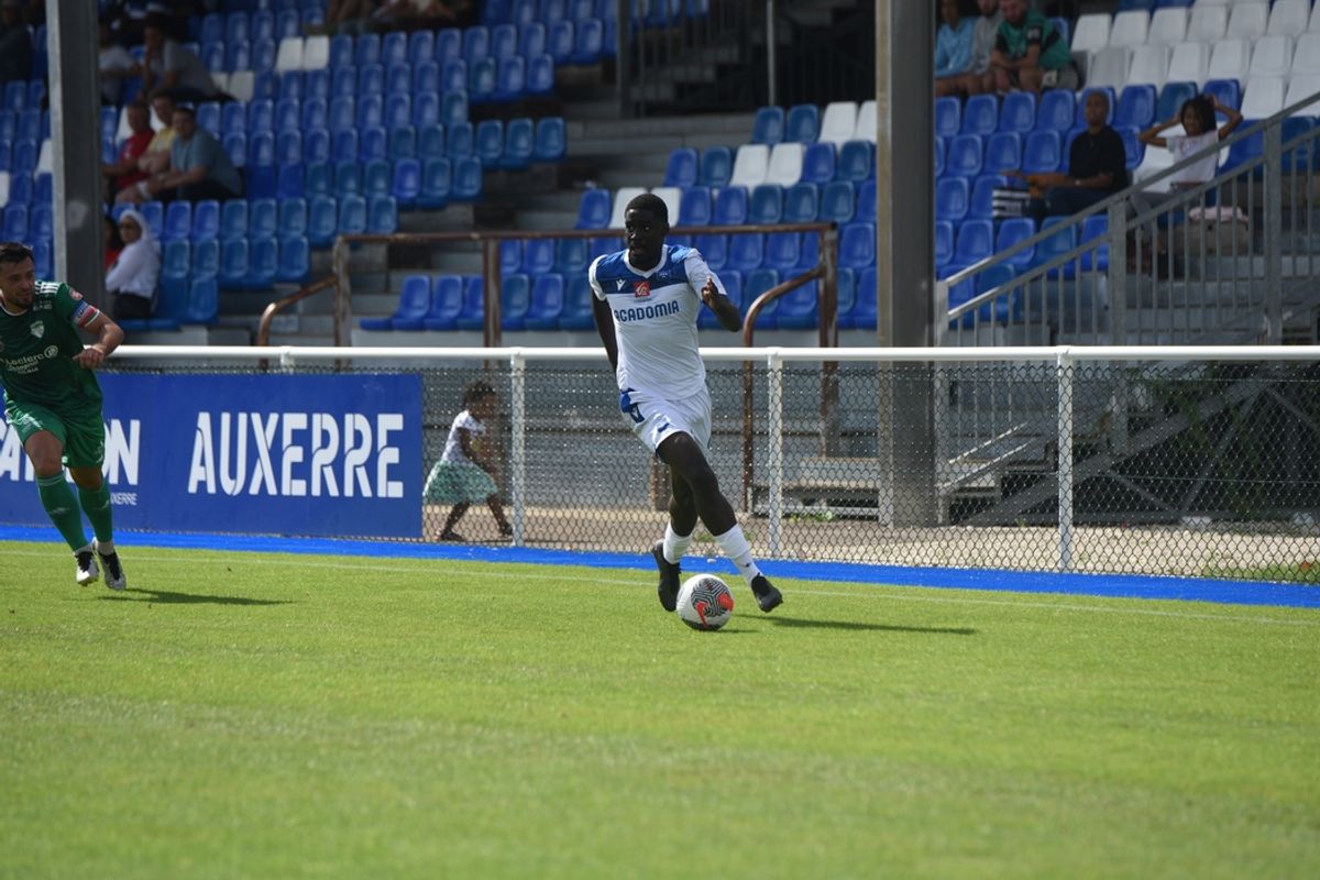 "Retourner dans le groupe pro en étant plus fort" : l'ambition d'Alexi ...