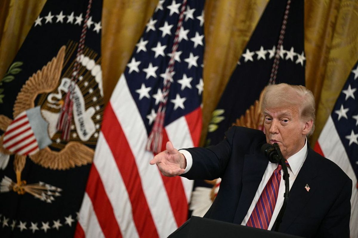 Et vous, parlez-vous le Trump ? "La violence a une place ...
