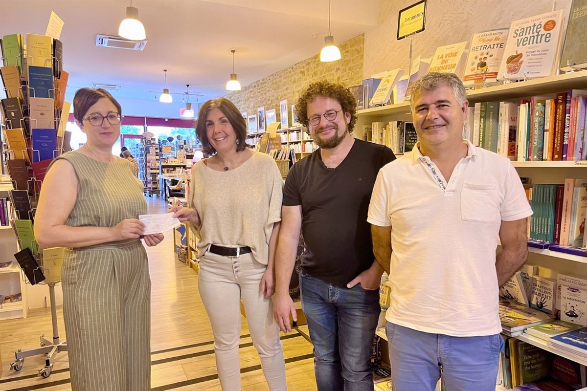 CHARLIEU. Carnet à Spirales : un don de 280 € au CCAS - Le Pays Roannais