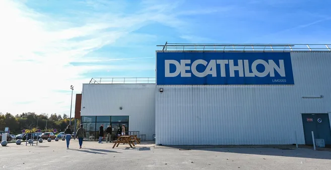 L'enseigne d'articles de sports Decathlon bénéficie-t-elle du travail ...
