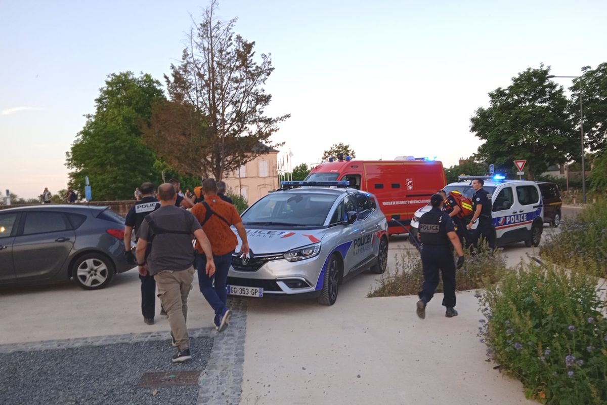 Un Marseillais lance des boules de pétanque sur la police et se jette ...