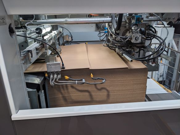 Les emballages DS Smith ont de quoi faire un carton, avec une machine à ...