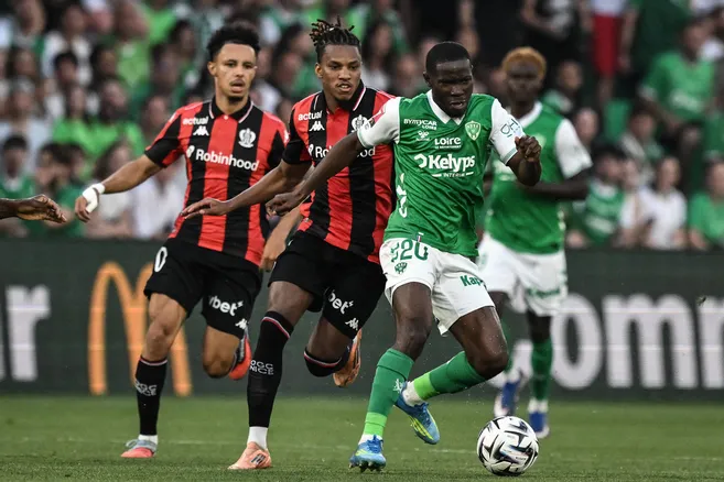 Football, barrage L1-L2 : Nice sans filet et sous pression , Saint ...