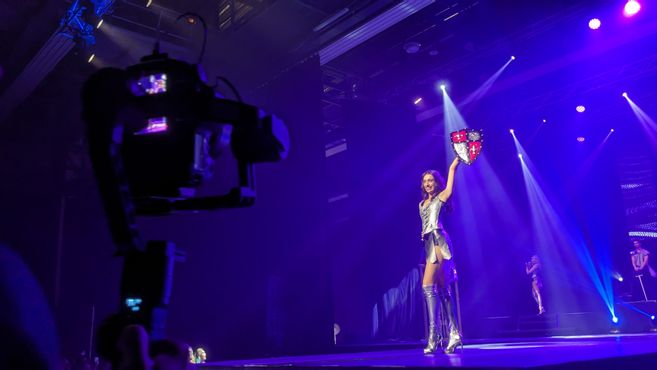 Anna Valero est sacrée Miss Centre-Val de Loire 2025 à Dreux - L’Écho ...