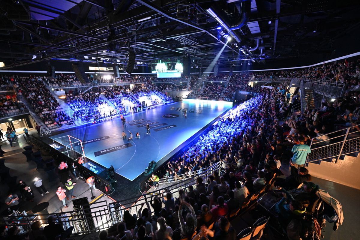 Revivez en images la grande première du Colisée à Chartres - L’Écho ...