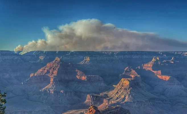 Les images impressionnantes du Dragon Bravo Fire, qui a détruit près de ...