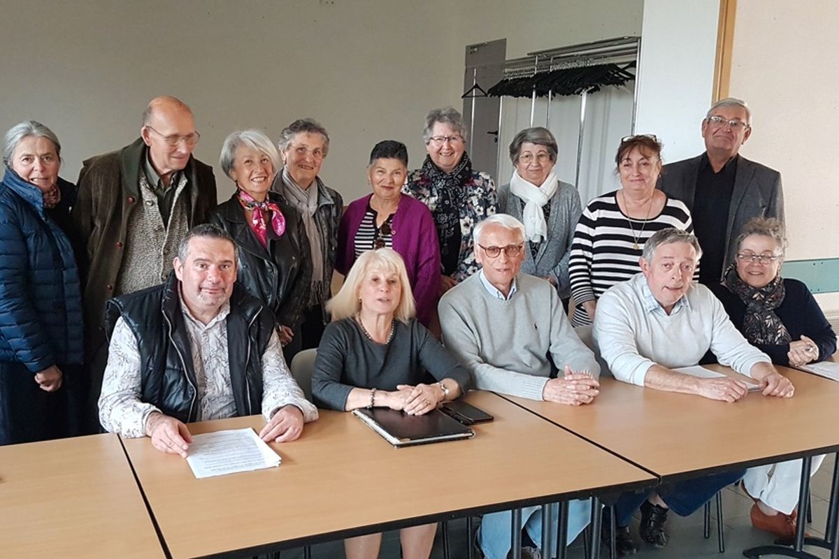 HAUT BOCAGE. Au chevet de l’église de Maillet - La Montagne