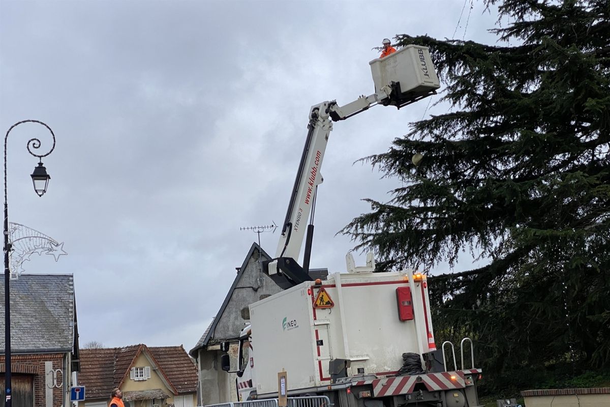 Le village s’anime pour les fêtes - L’Écho Républicain