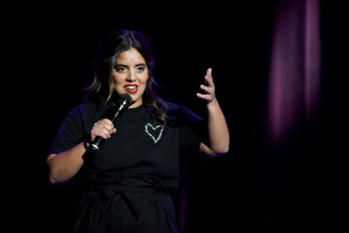 L'humoriste Inès Reg en spectacle à Orléans pour sa nouvelle tournée ...