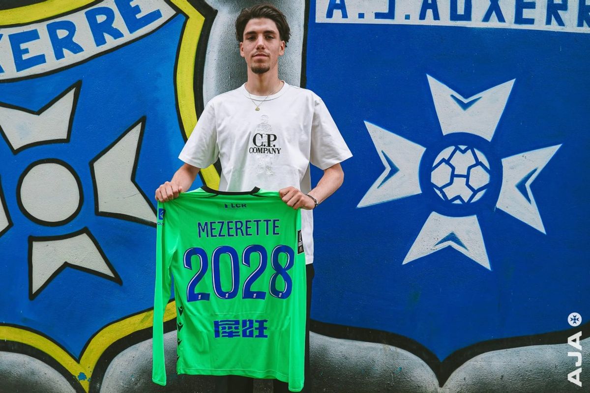 Nouveau contrat pro à l'AJA, qui fait signer l'un de ses jeunes ...