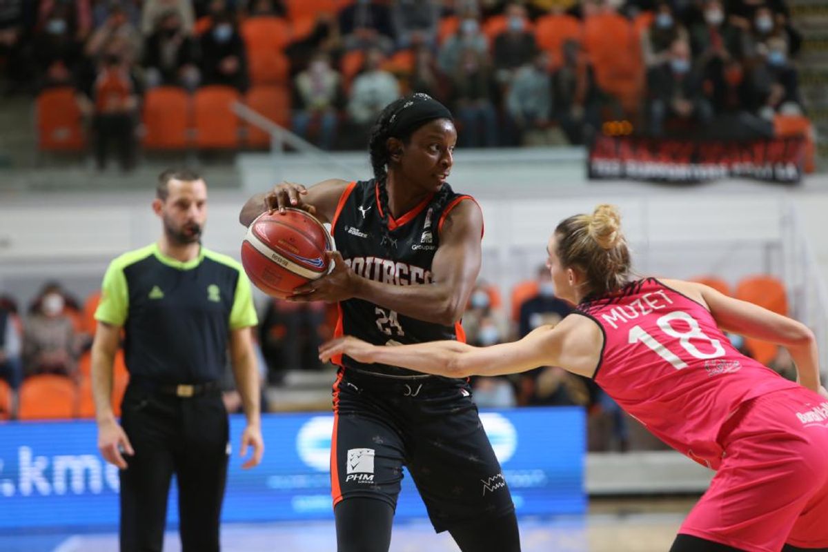 Keisha Hampton monte en puissance avec les Tango - Le Berry Républicain