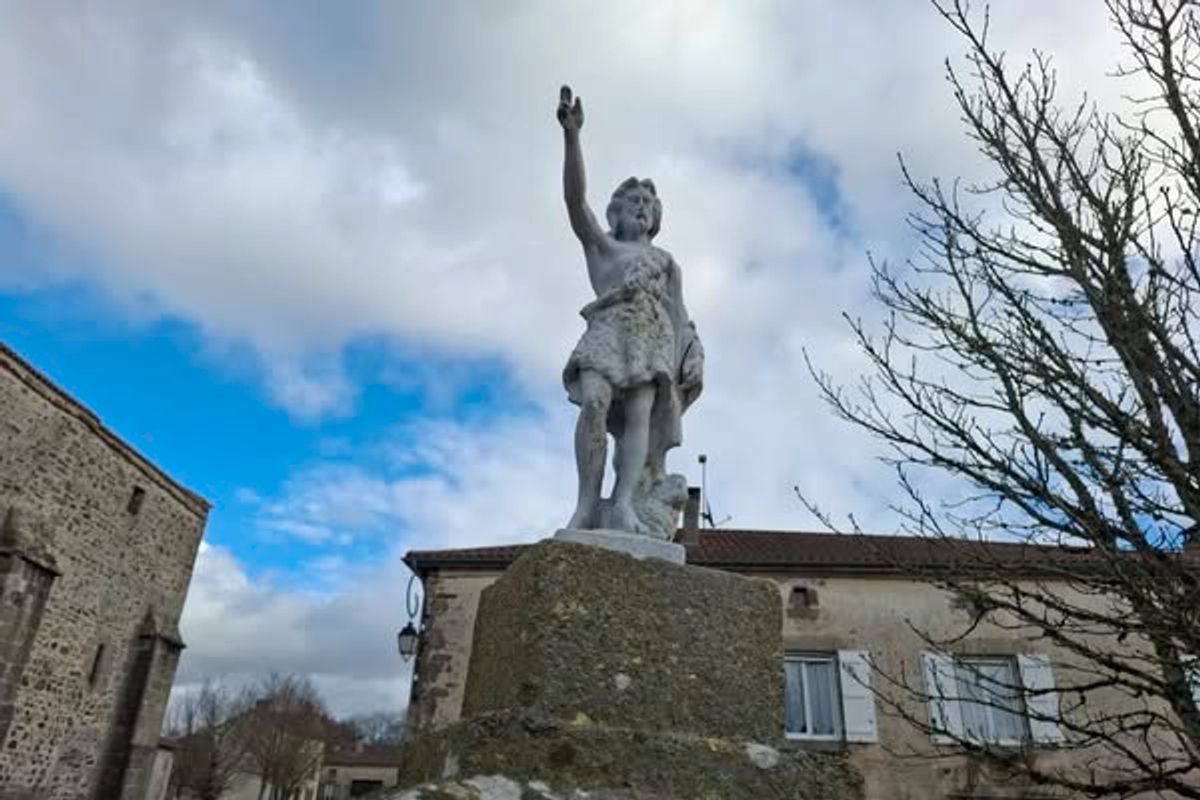 Darnac où une forteresse domine la vallée - Le Populaire du Centre