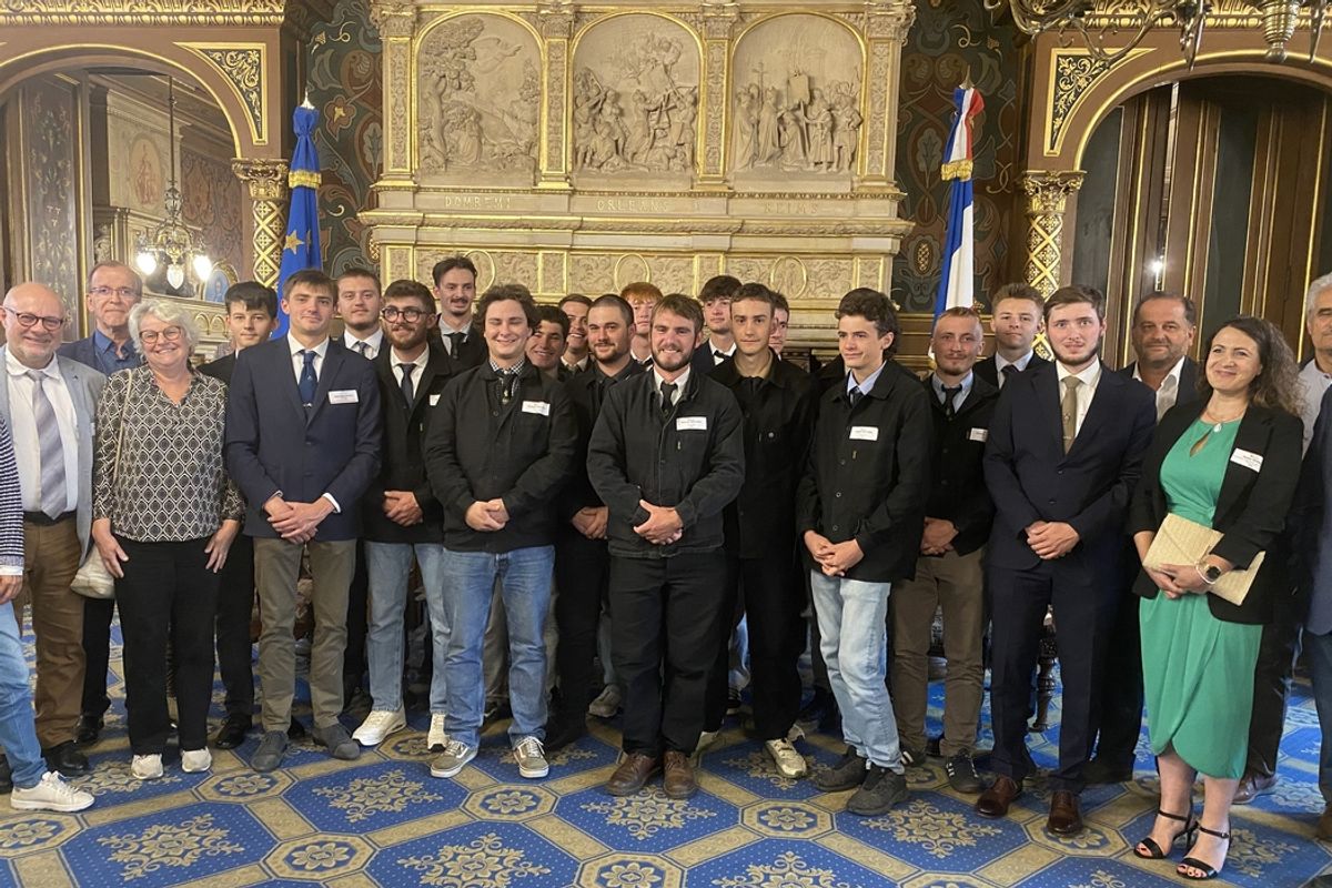 ORLEANS. Une quinzaine de compagnons du tour de France à l’honneur - La ...