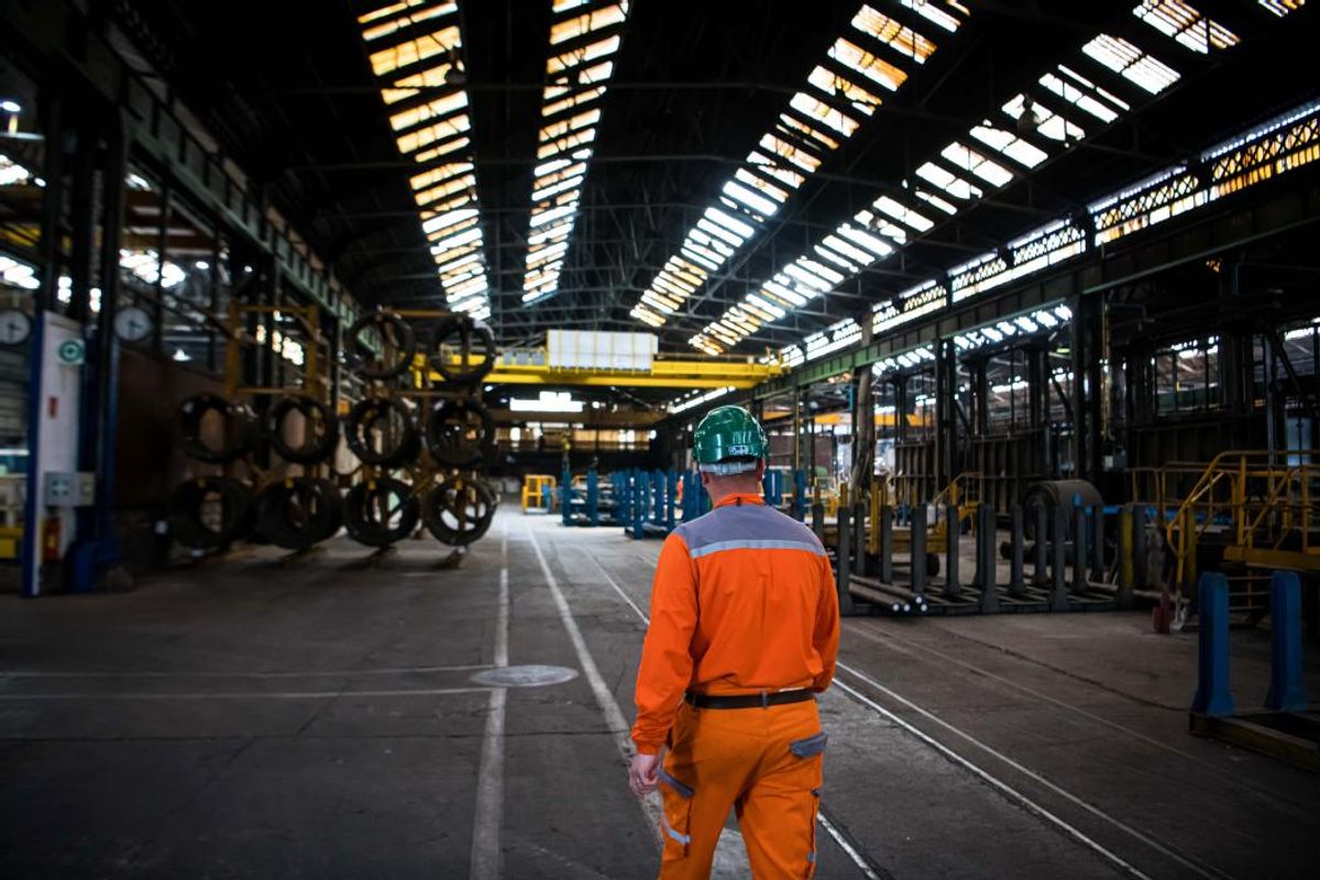 Quinze postes menacés sur le site Erasteel de Commentry, une procédure ...