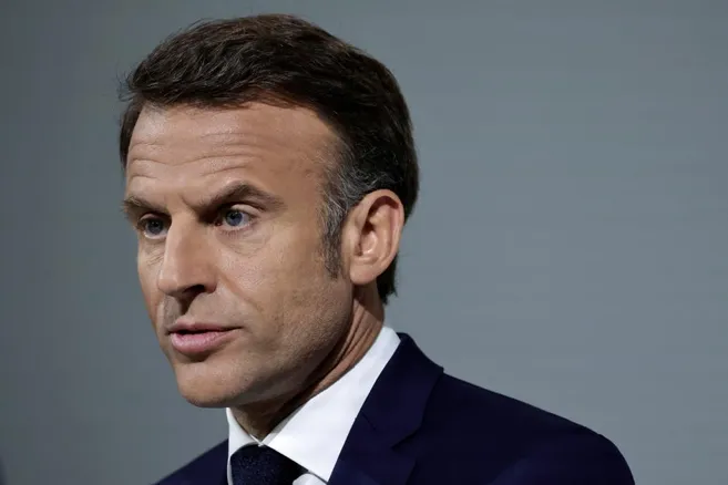 Emmanuel Macron promet des consignes de vote claires pour le second ...