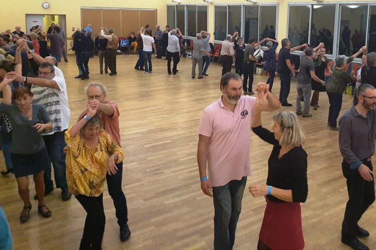 VERNET. Une centaine de danseurs trad’ sur la piste - La Montagne