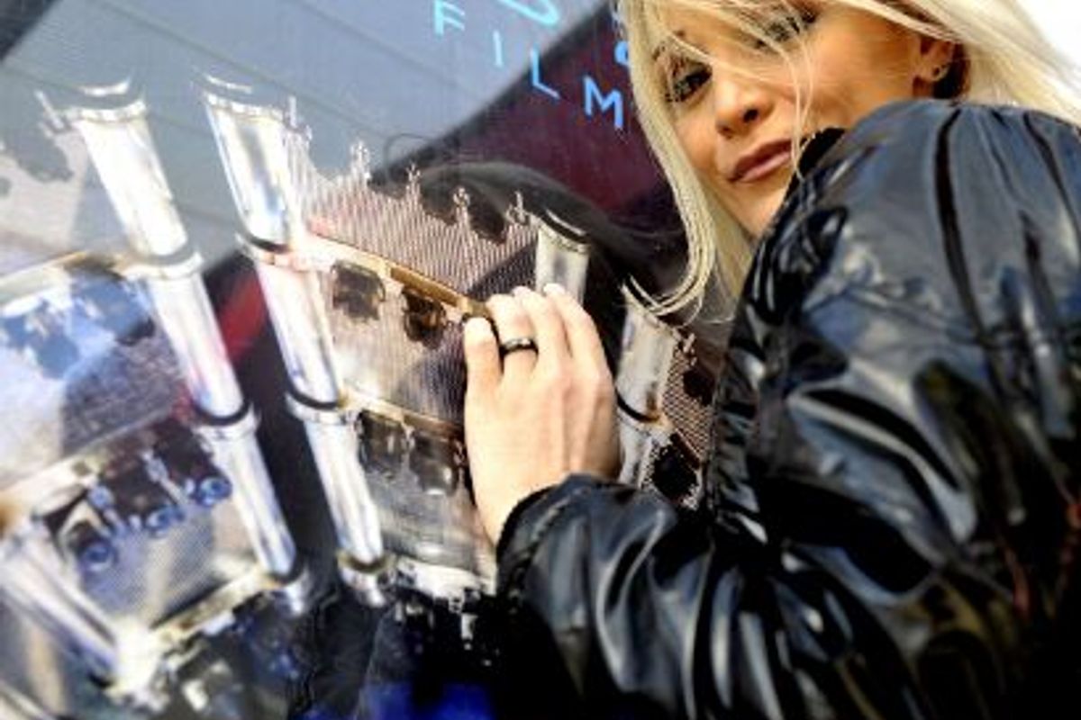 1.350 Bourbonnais, telle Angélique Lagerfeld, ont réservé leur place ...