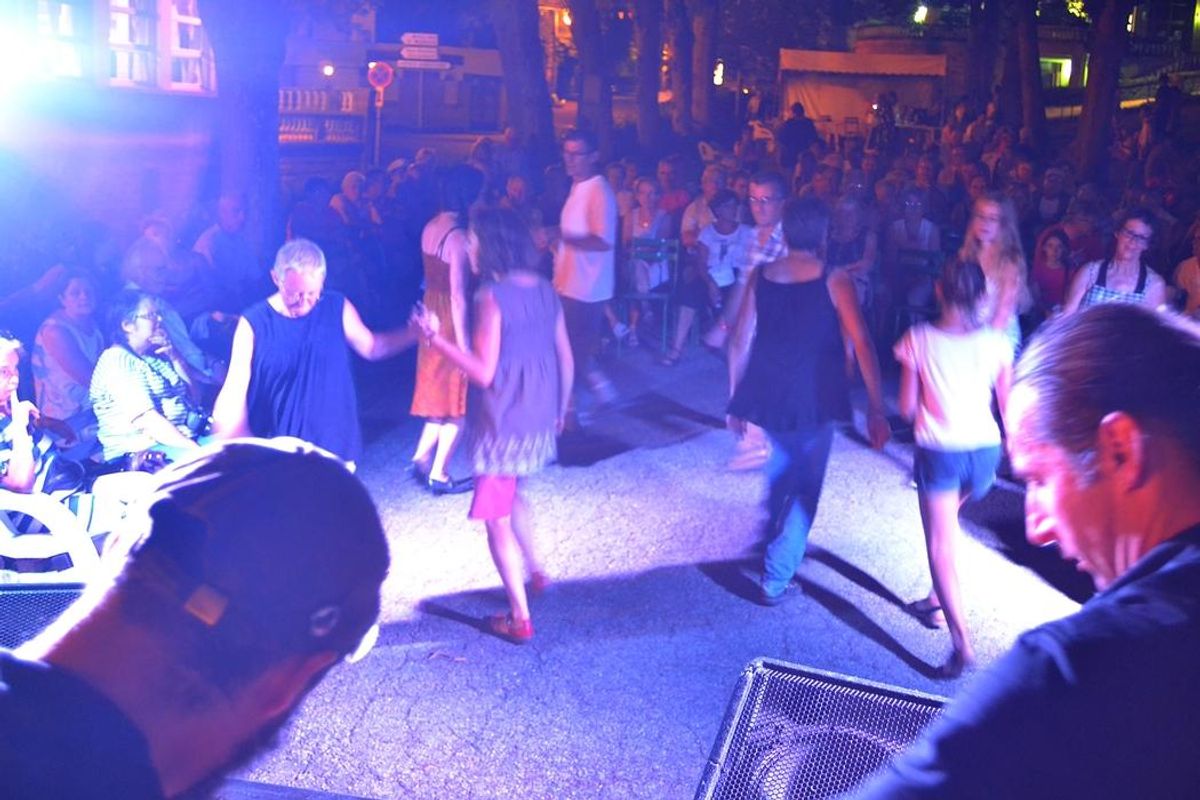 Bourrée sur bitume avec Patrick Bouffard - La Montagne