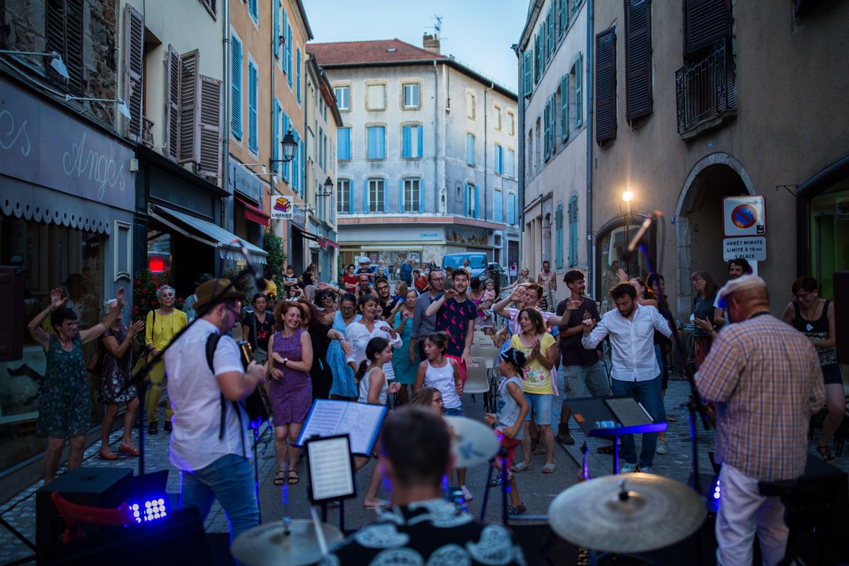 Trois jours pour dire les mots avec L’Effrite, à Ambert, Vertolaye et ...