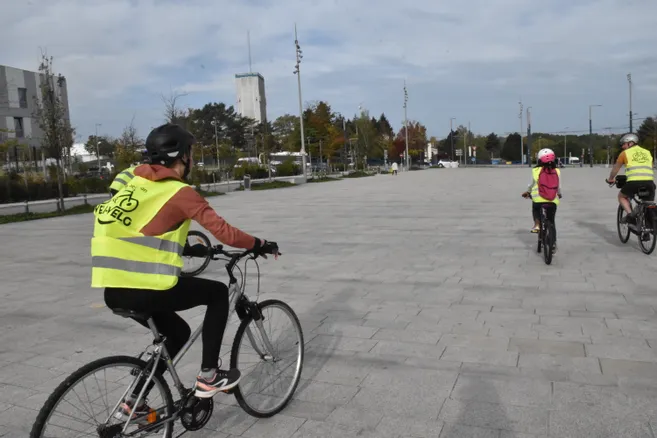 L'association Véli Vélo apprend aux adultes à devenir autonomes à vélo ...