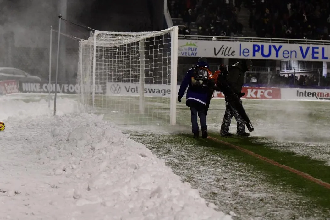 Coupe de France : le stade Massot va être équipé pour faire face aux ...