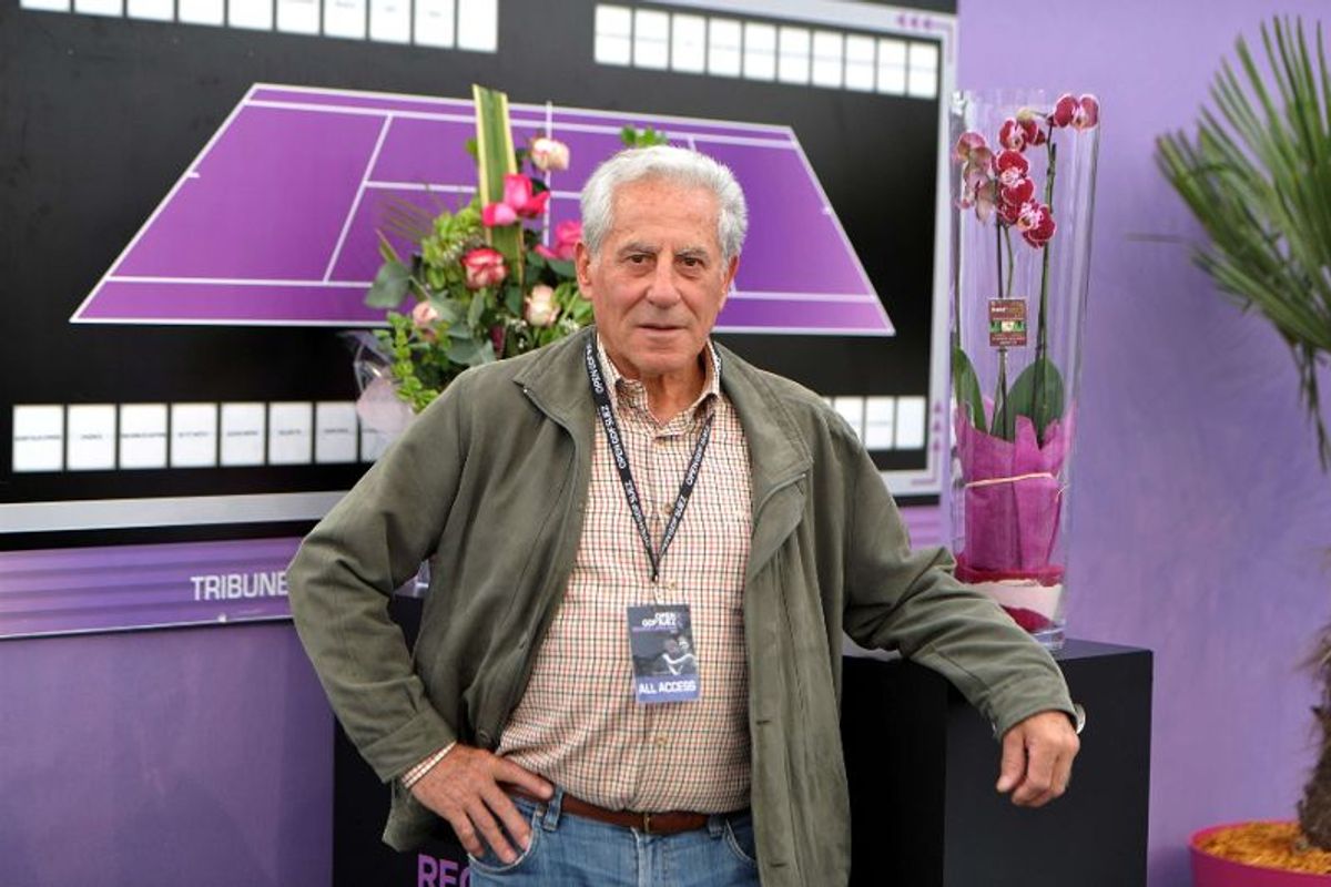 Ancien footballeur de l’AS Aixoise, il est responsable des arbitres ...