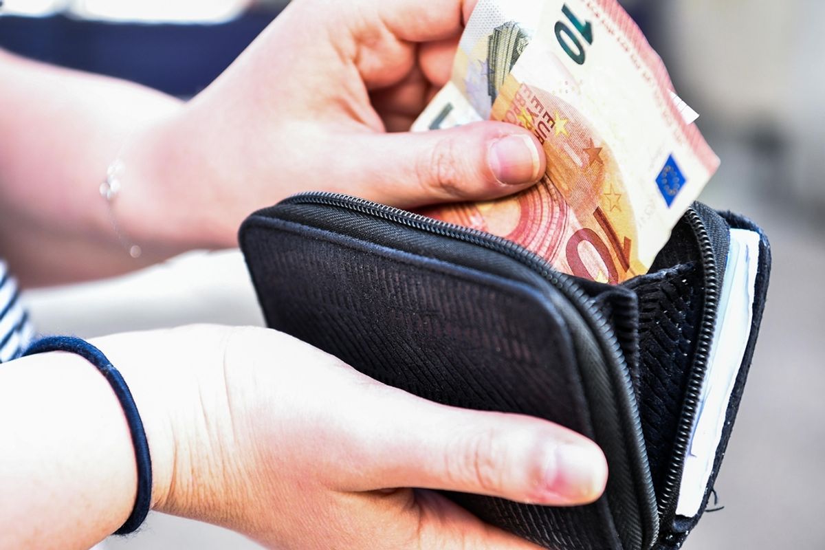 Prime de Noël, garde alternée, Parcoursup... Ce qui change au 1 er décembre - La Montagne