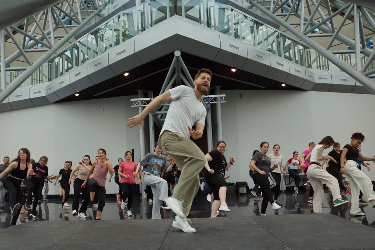 Un stage de danse très tonique avec Yann-Alrick Mortreuil - Le Berry ...
