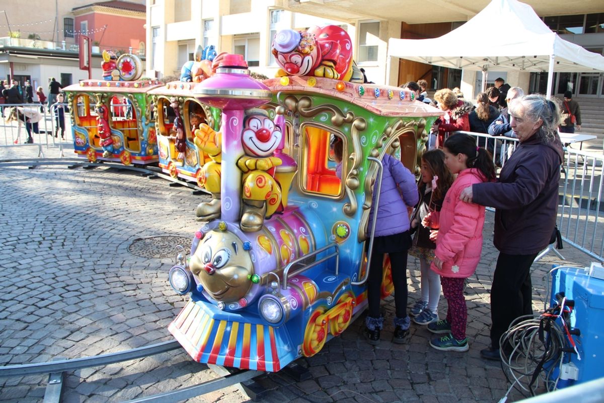 Petit train, mini-manège écologique et jeux de kermesse au programme de ...