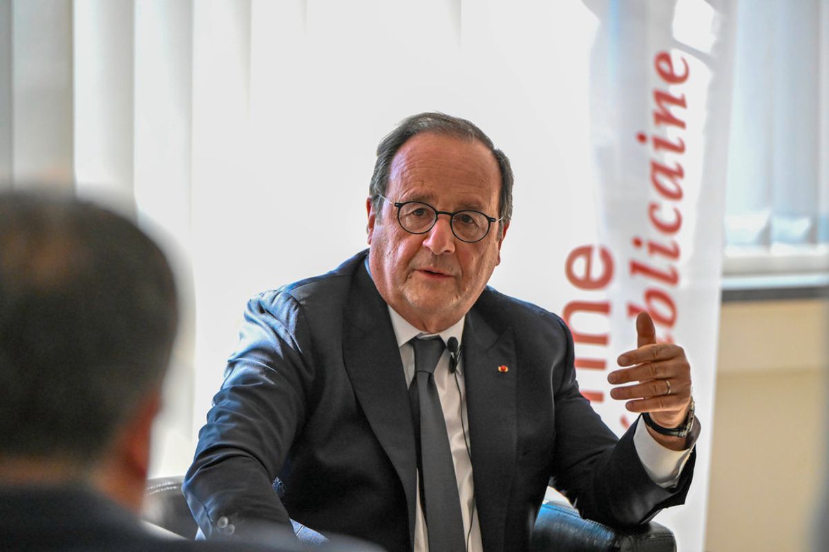 "Le clivage est toujours entre la droite et la gauche, quoi qu'on fasse ...