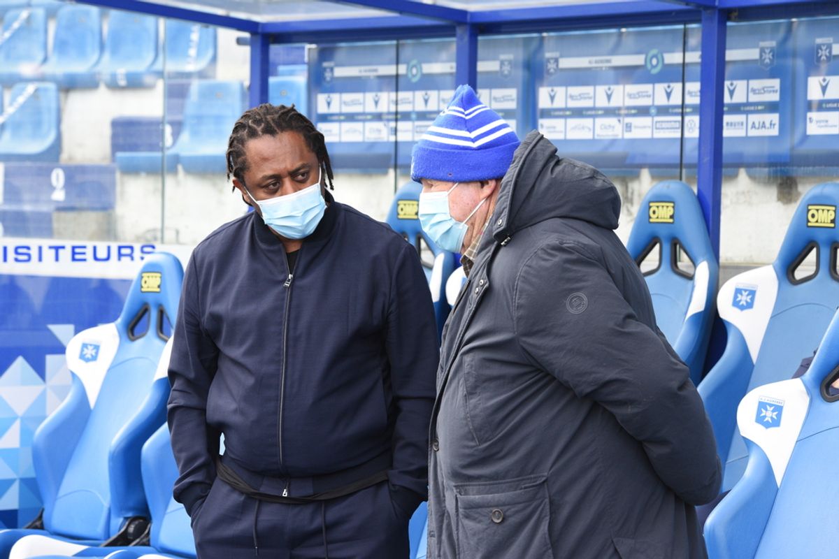 Que se sont racontés Guy Roux et son ancien joueur Bernard Diomède lors ...