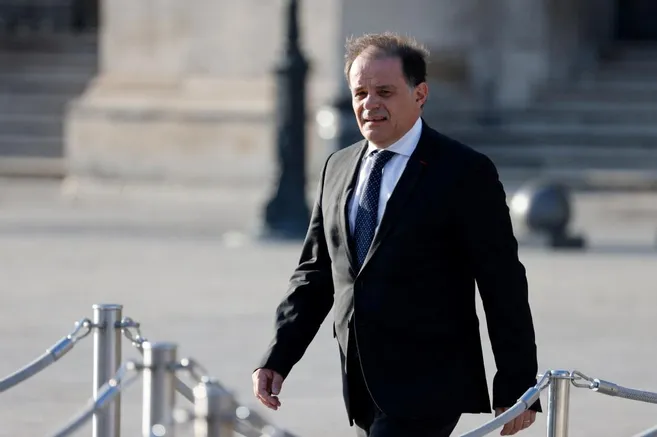 Qui est Emmanuel Moulin, le nouveau directeur de cabinet de Gabriel ...