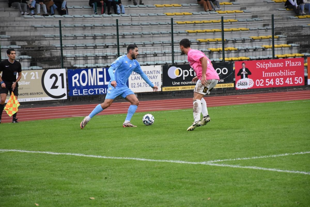 Le C'Chartres Football reçoit l'US Orléans pour passer l'hiver au chaud ...