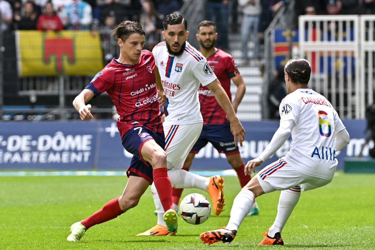 Fabio Grosso (Lyon) ne compte pas encore complètement sur Cherki, avant ...