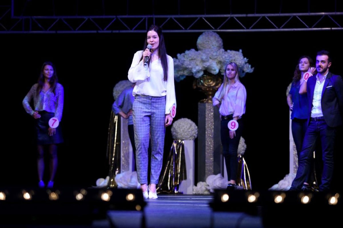 Le comité Miss Cher, désormais basé à Bourges, organise des ...