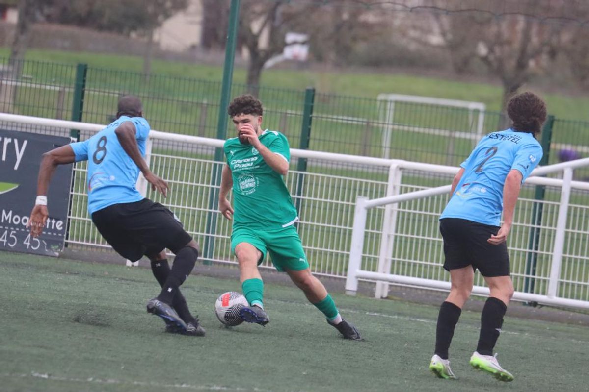 Football, rugby, handball, roller-hockey : les résultats du week-end ...