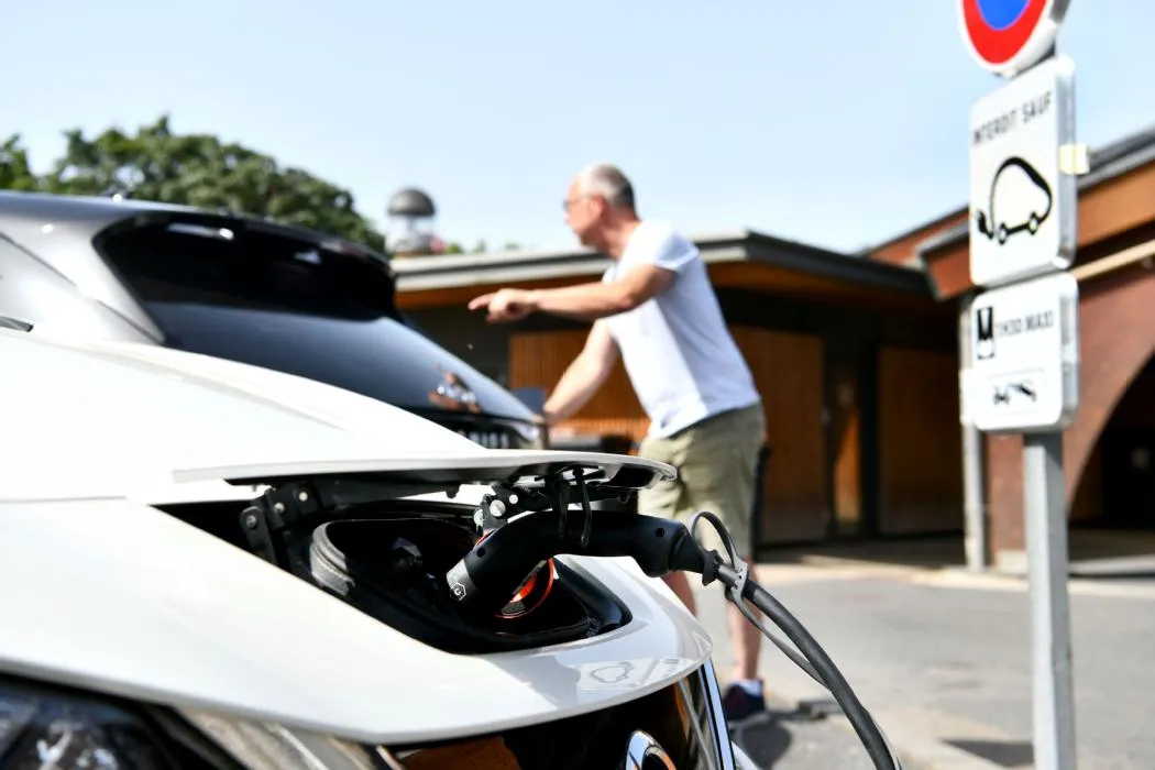 Voiture électrique : même recharge, prix multiplié par 3… le scandale ...