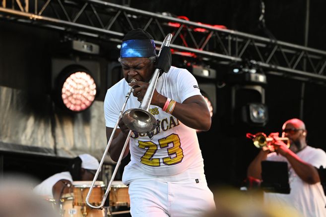 Le Festival de Sully a groové, jeudi soir, avec Earth Wind & Fire ...