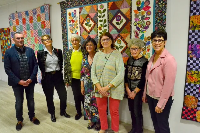 BOURBON L ARCHAMBAULT. Le patchwork à l’honneur à la médiathèque - La Montagne