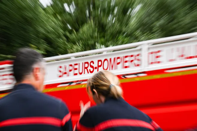 Charente : un incendiaire de 20 ans bientôt jugé pour avoir mis le feu à un entrepôt - Le ...