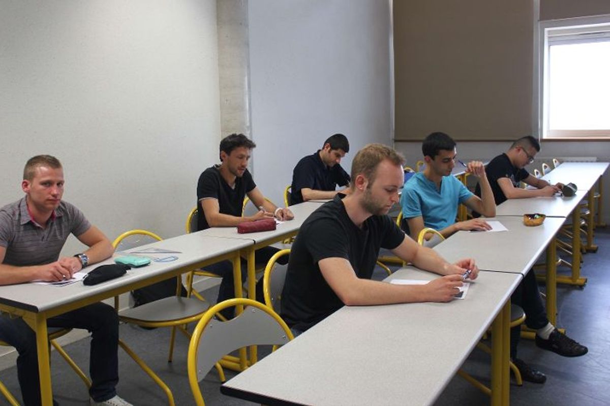 Le DAEU permet de valider le bac pour passer des concours ou poursuivre ...