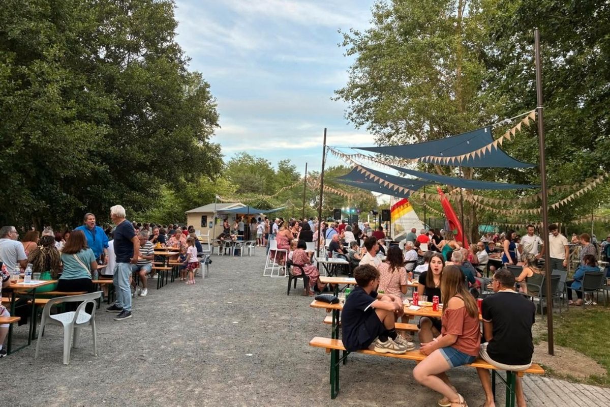 La base nautique à Saint-Germain-des-Fossés ouvre sa saison avec une ...