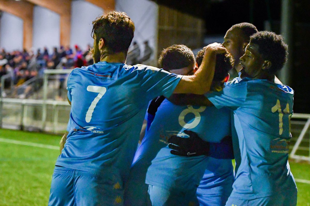 C'Chartres Football s'est baladé à James-Delarue contre Saint-Jean-le ...