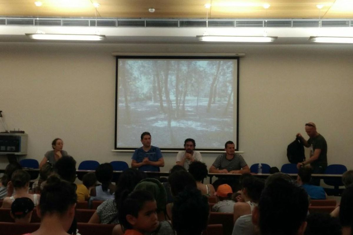 Réunion d’information autour du centre de Ker-Netra - La Montagne