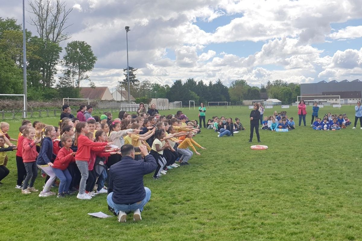 FAY AUX LOGES. Une semaine de jeux Fay’lympiques - La République du Centre